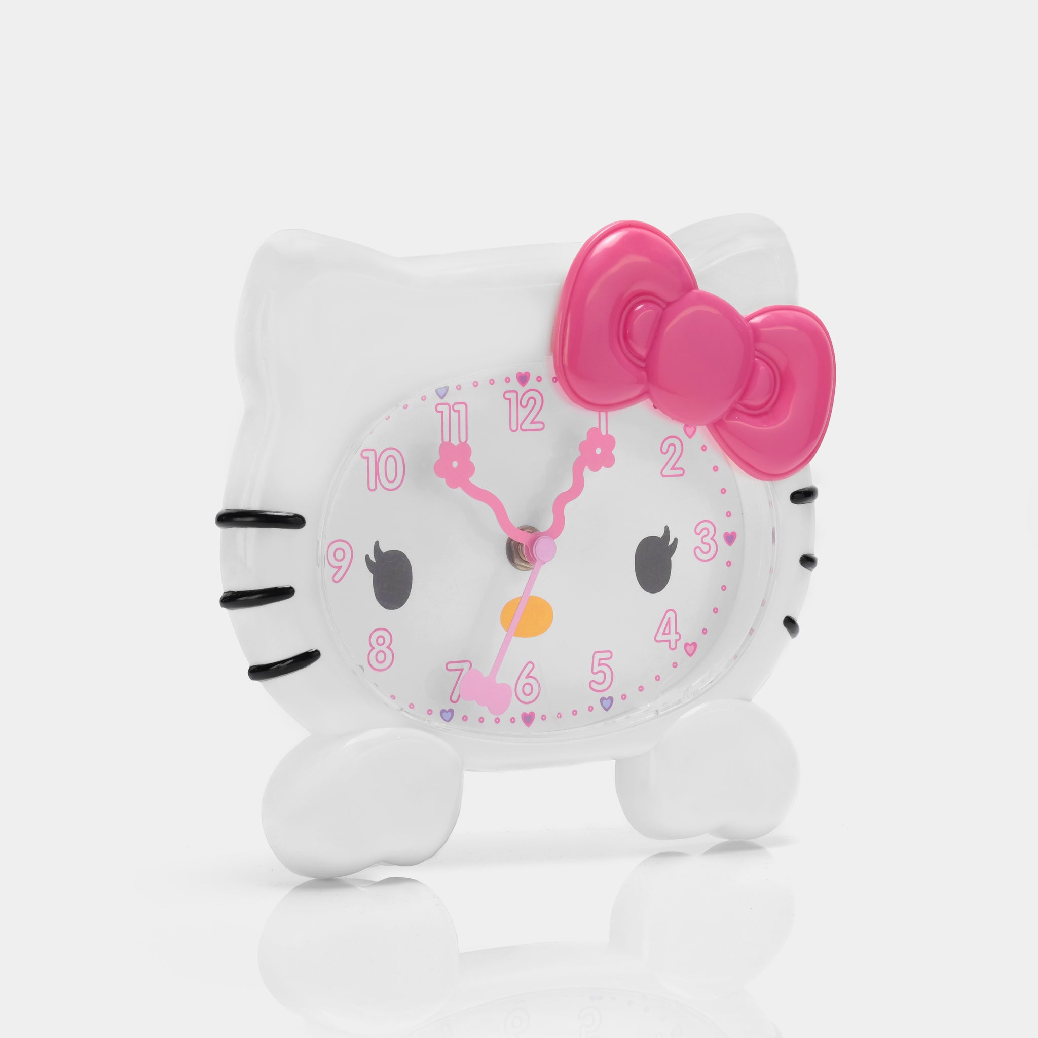 Hello Kitty Face Clock