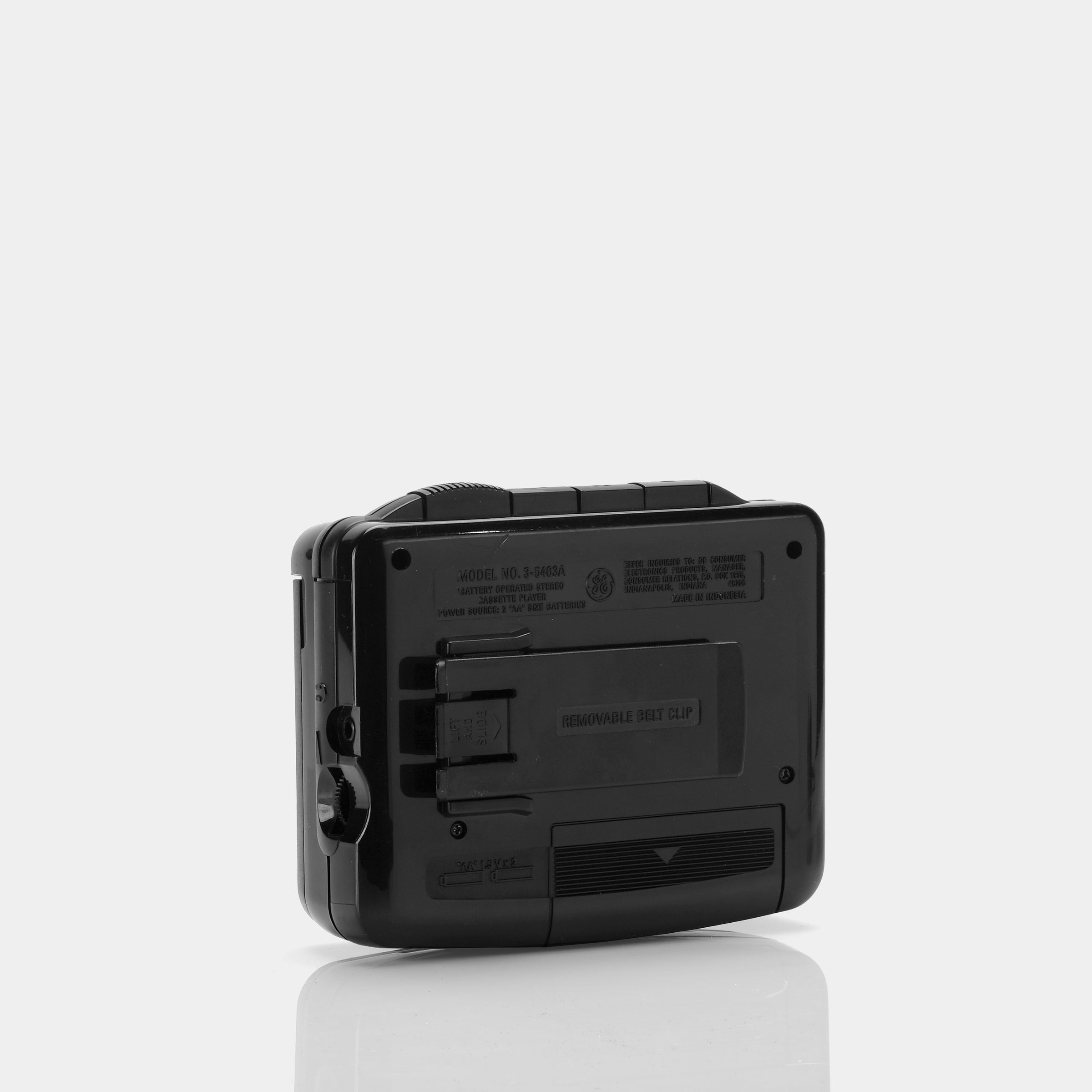 General Electric Model 3-5463A Portable Stereo Cassette Player