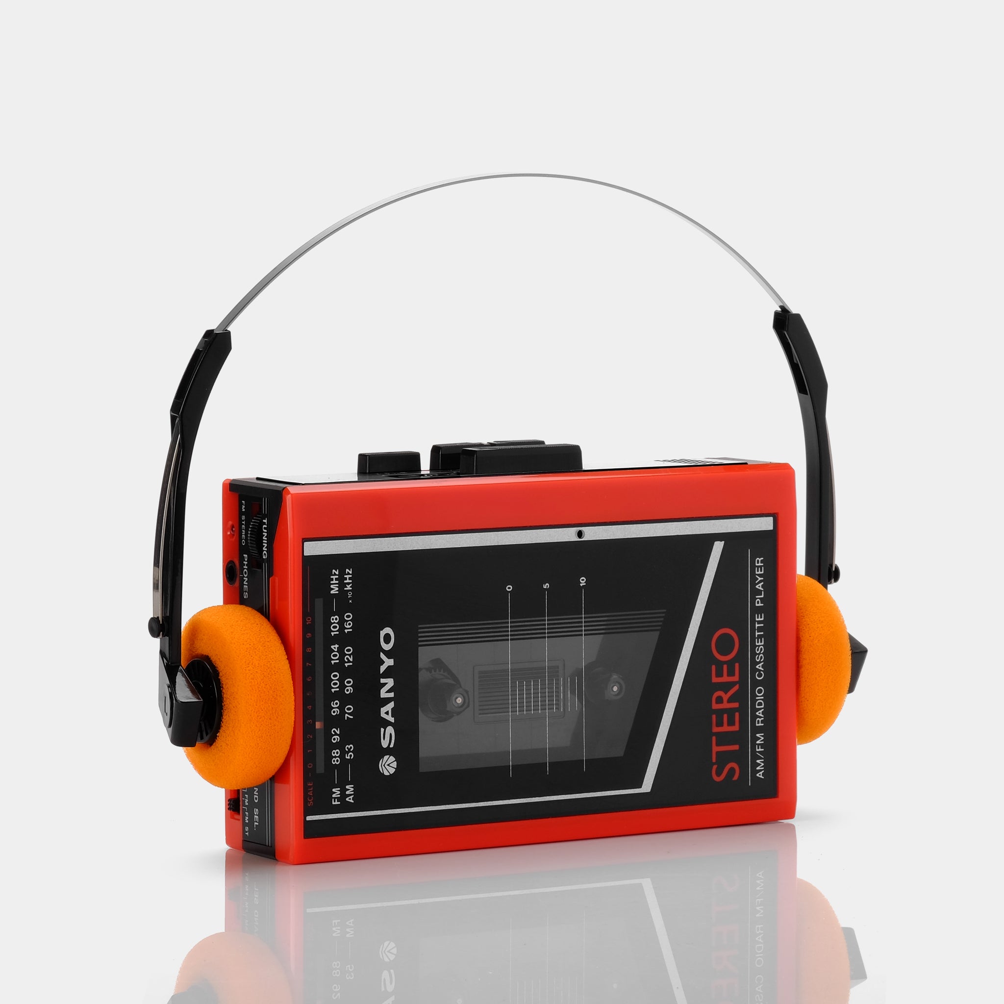 Sanyo MGR61 Red AM/FM Portable Cassette Player