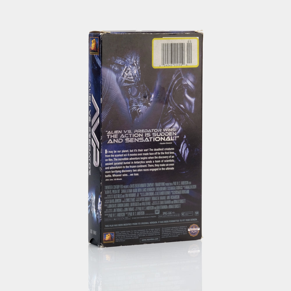 Alien vs. Predator VHS Tape