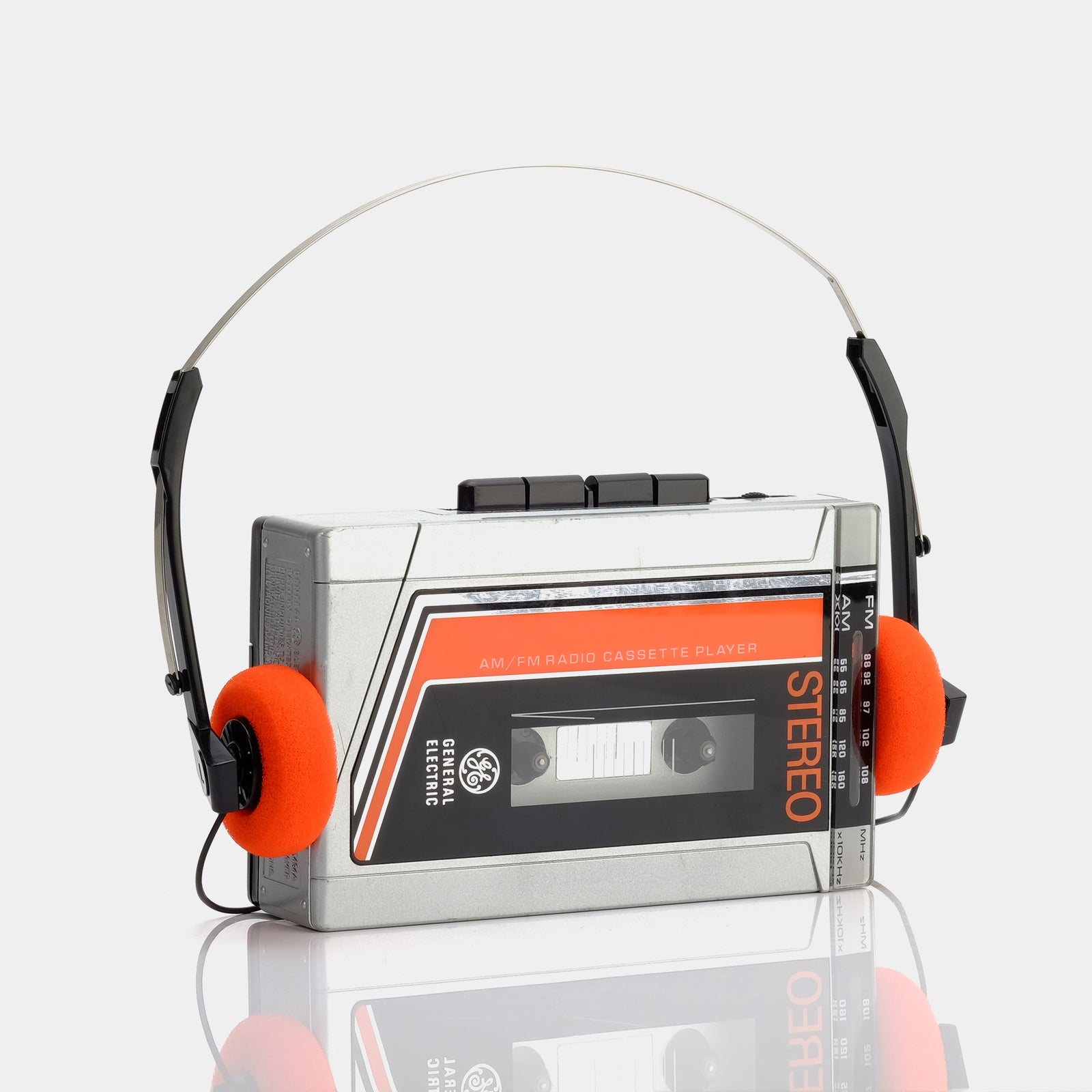 General Electric AM/FM Portable Cassette Player